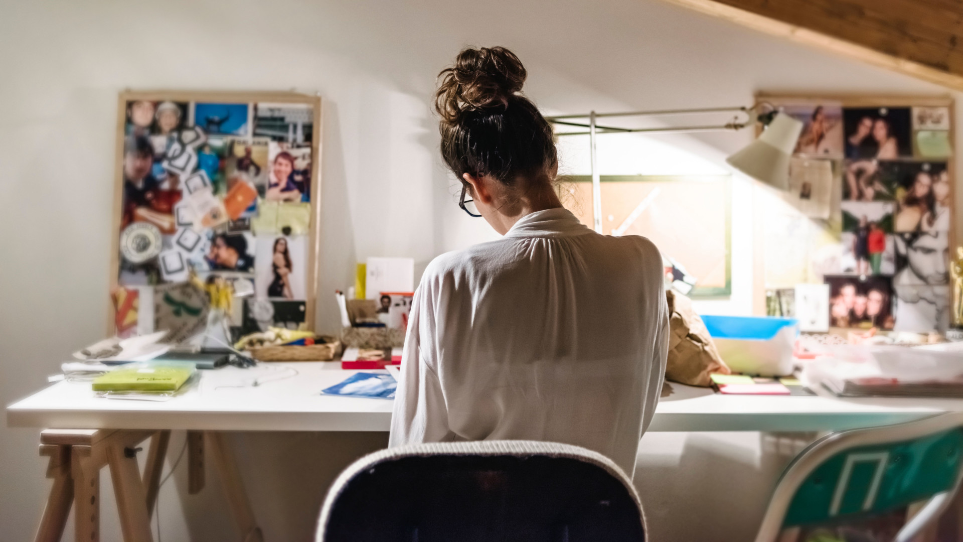 7 ways to personalize your workspace that encourage productivity