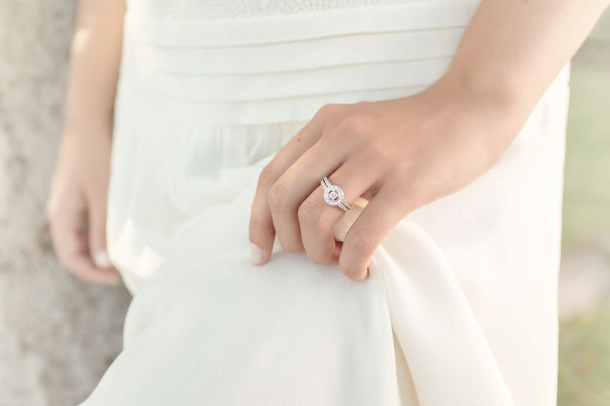 Verlobung bekannt geben - aber wie?