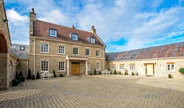10 most clicked-on homes in October - Zoopla