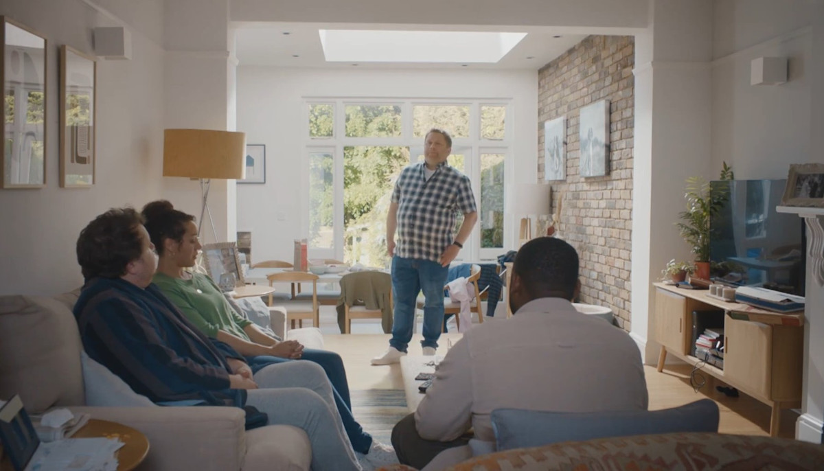 Shop the look from Zoopla's latest TV ad! - Zoopla