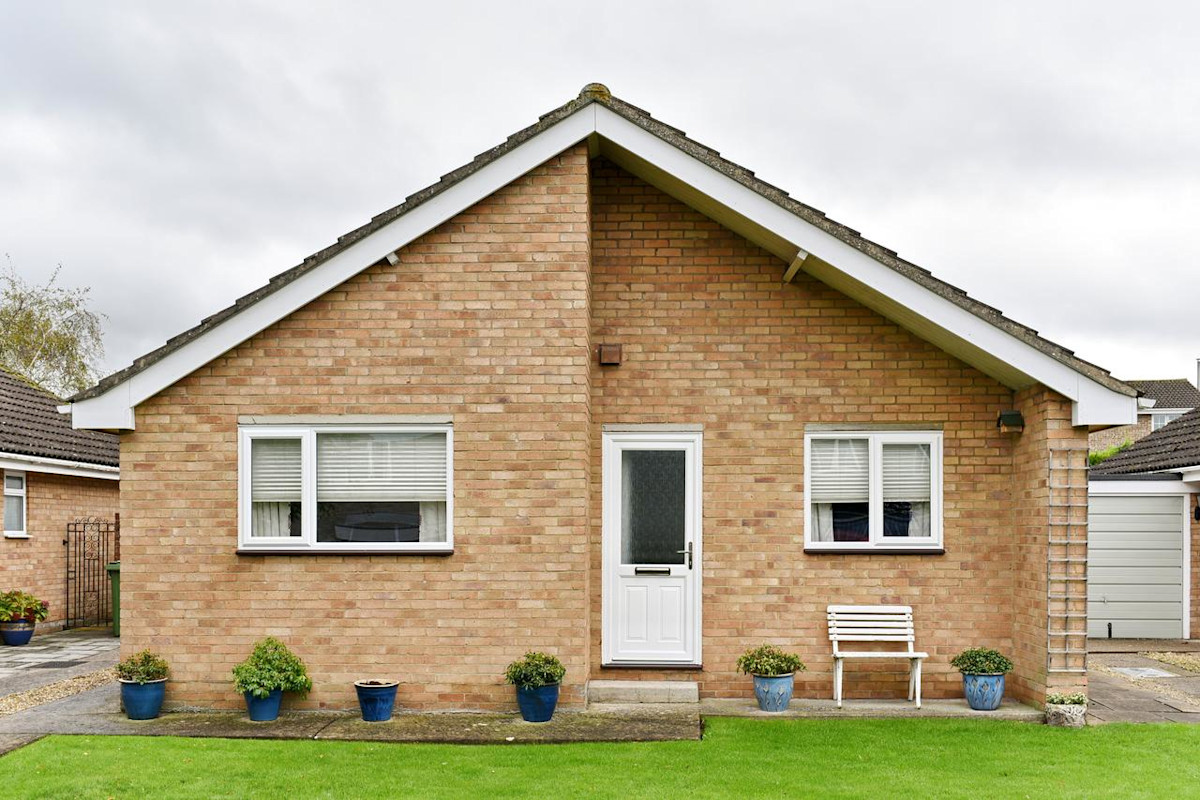 The types of properties losing the most value in June 2023 - Zoopla