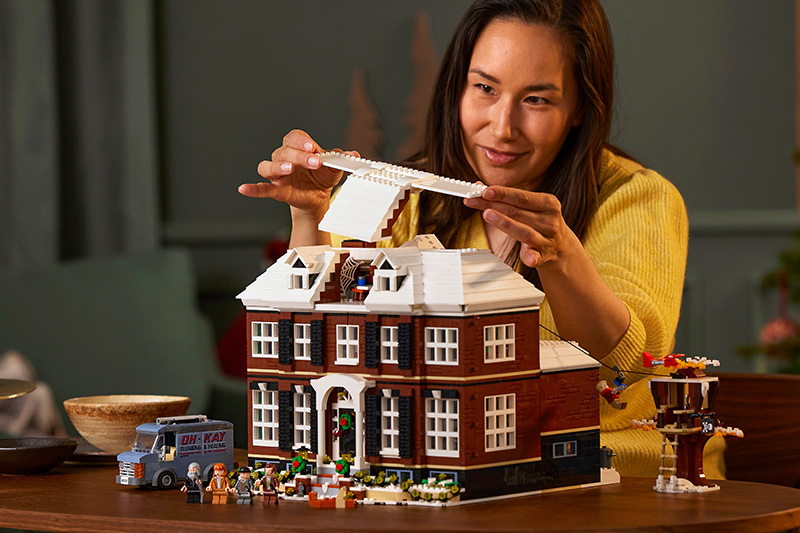 Adult LEGO Shop | Smyths Toys Ireland