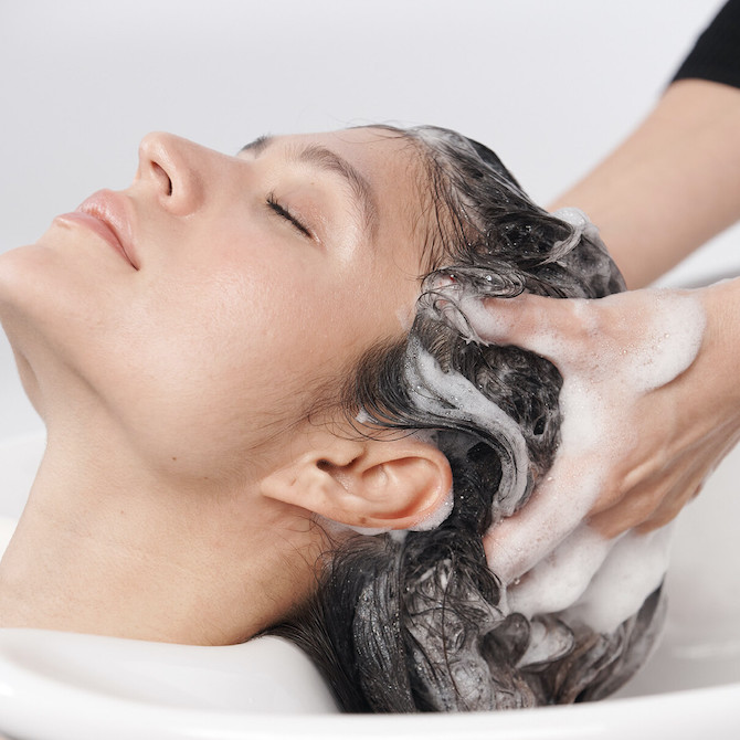 Should You Wash Hair Before Colouring? The Ultimate Prep Guide | Wellastore