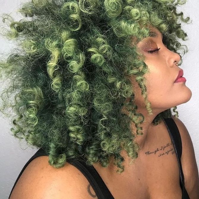 How to Create the Freshest Ash Green Hair | Wellastore