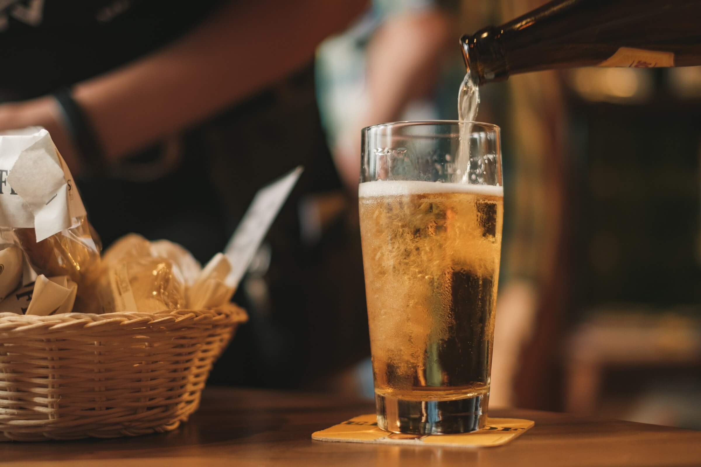 Budweiser Vs. Bud Light: Which One Is Better? | Gopuff