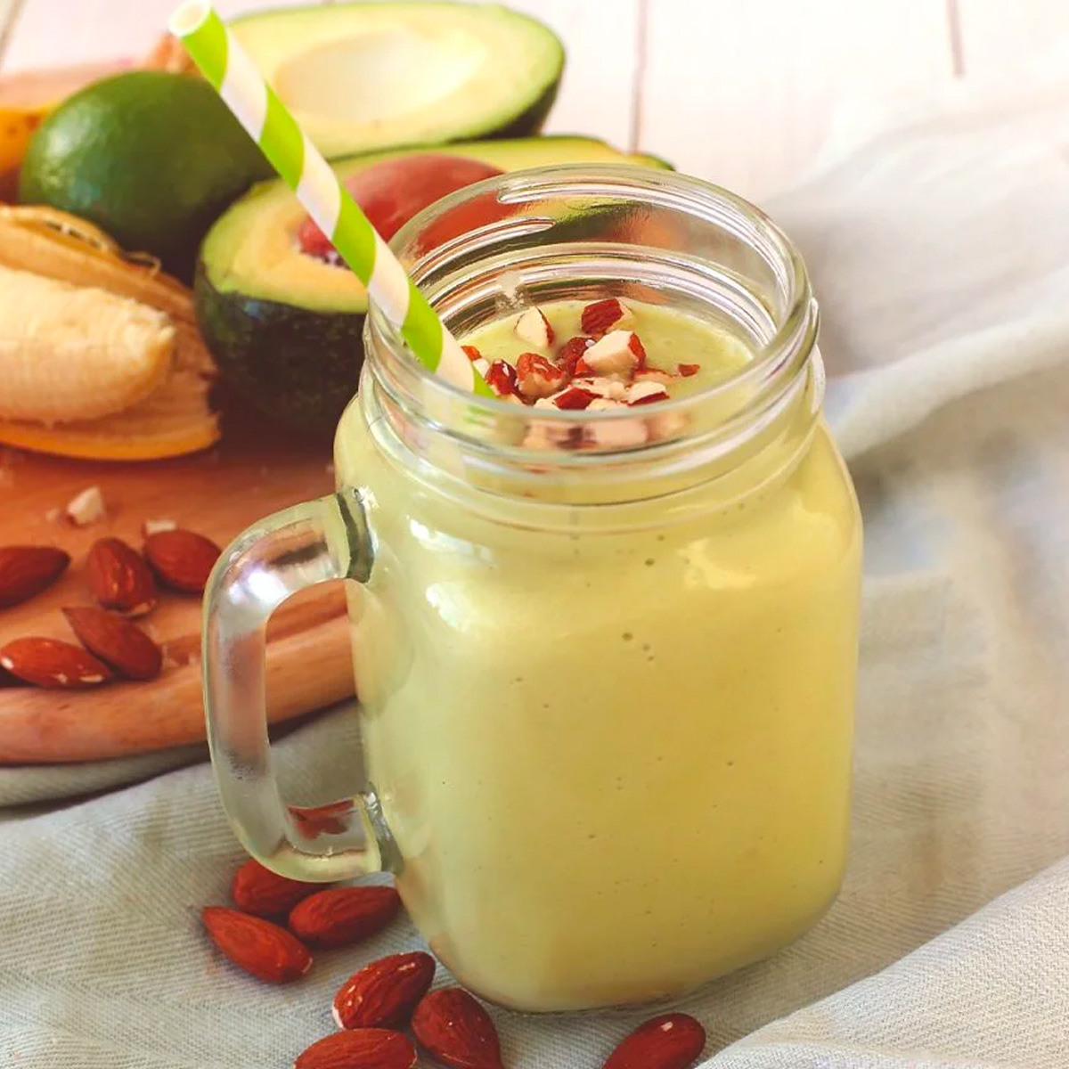 Avocado Date Smoothie | Simplot Foods - Southeast Asia