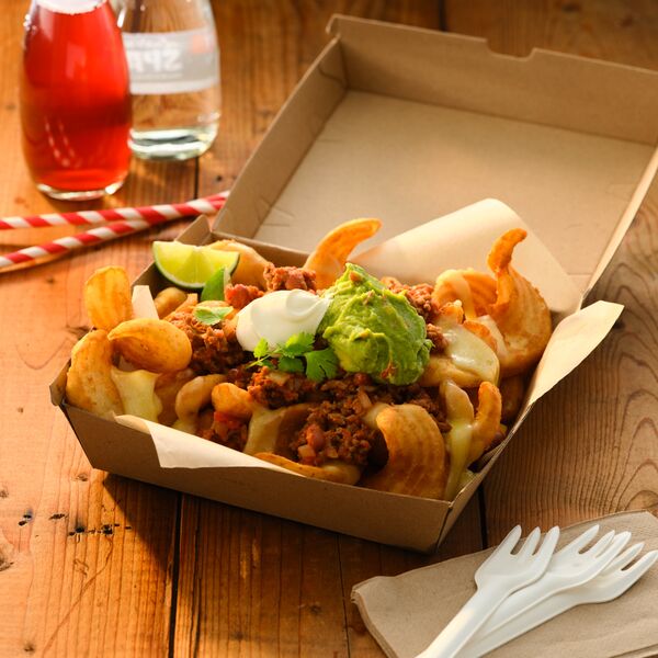 Street Style Chilli Loaded Chips | Simplot Foods