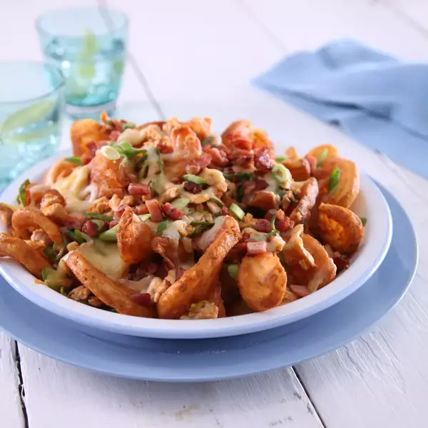 Buffalo Chicken Loaded Sidewinders | Simplot Foods