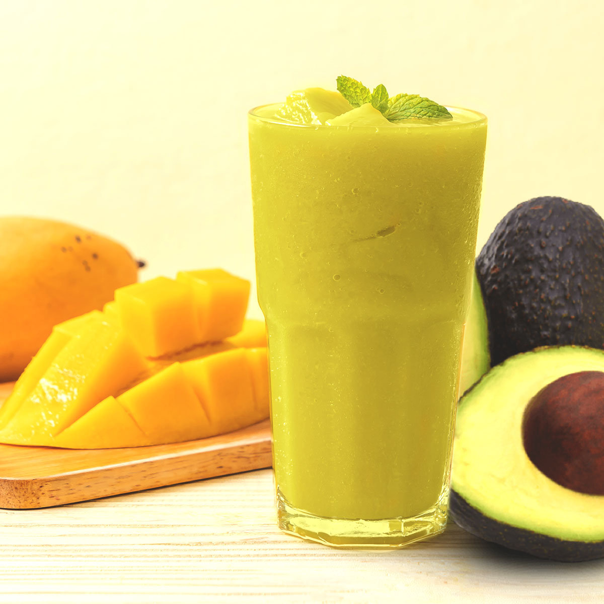 Avocado Mango Smoothie | Simplot Foods - Southeast Asia