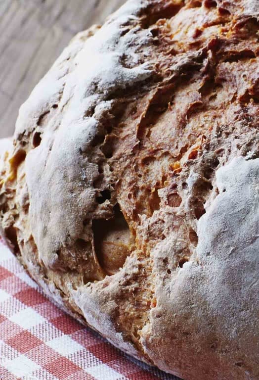 Easy Rustic Rye Bread Recipe IE | KitchenAid IE