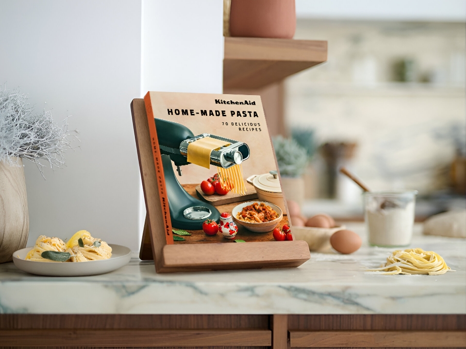 HOME-MADE PASTA COOKBOOK | KitchenAid UK