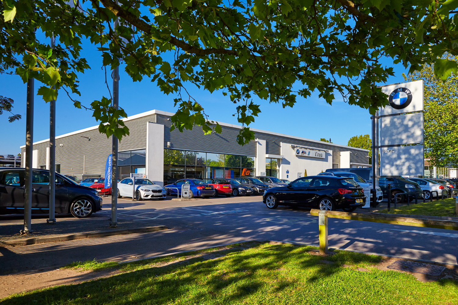 About Your Local BMW Retailer | Vines Of Guildford