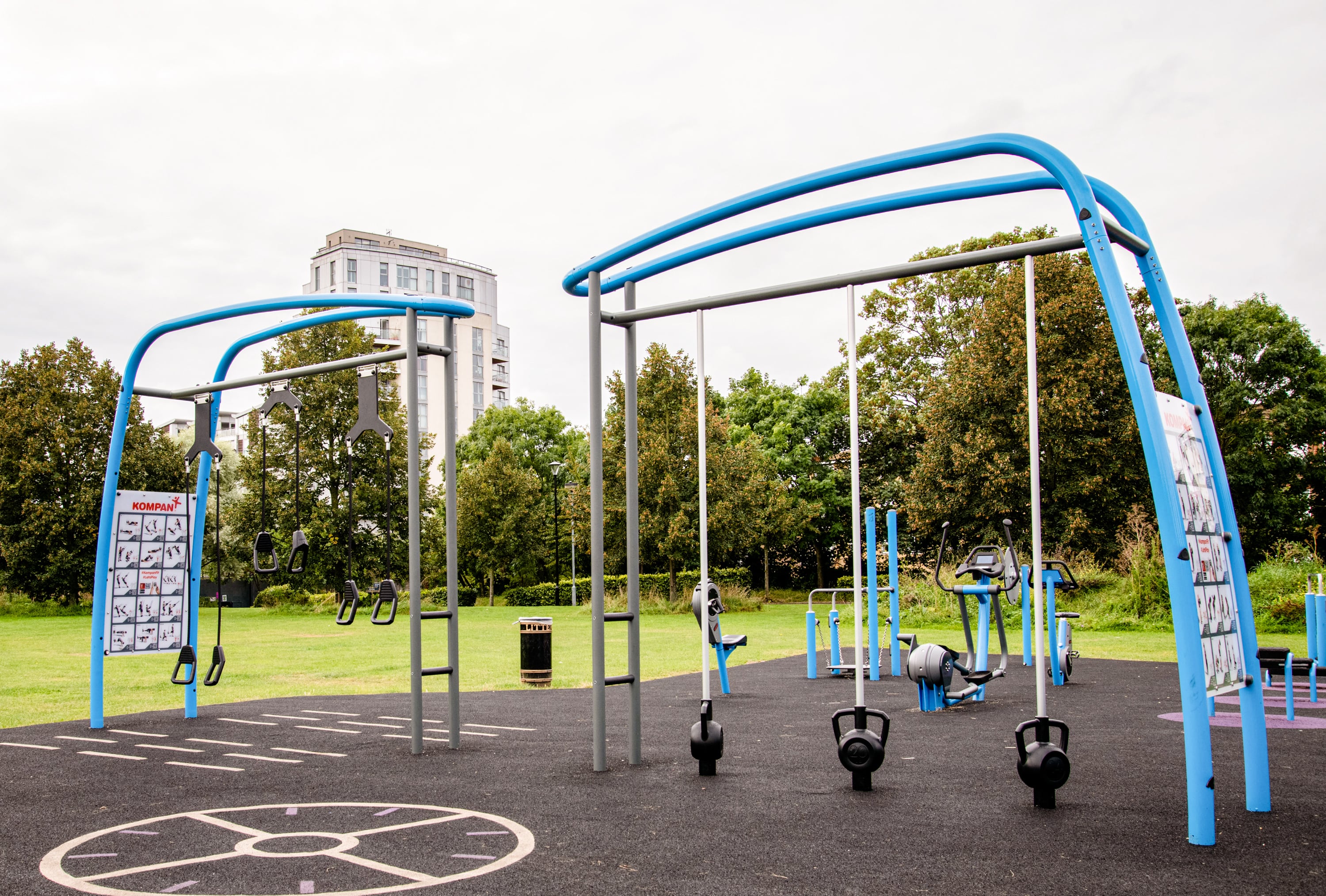 Outdoor Fitness & Gym Area | London | KOMPAN
