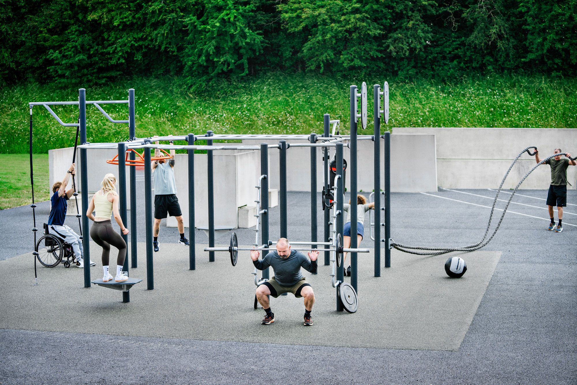 Super Combis Outdoor Fitness Stations - KOMPAN