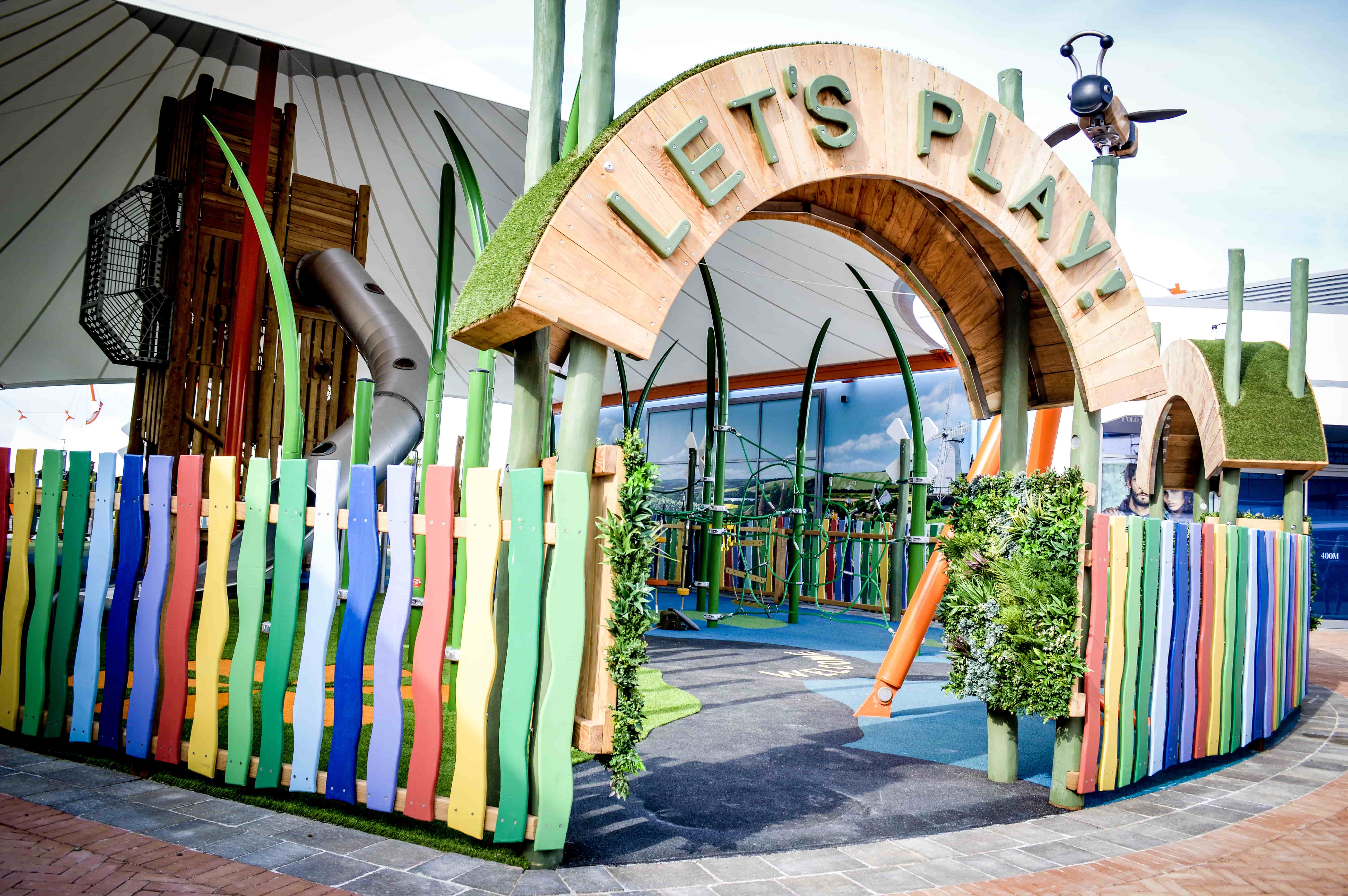 Play and Fitness for Retail Parks & Shopping Centres - KOMPAN