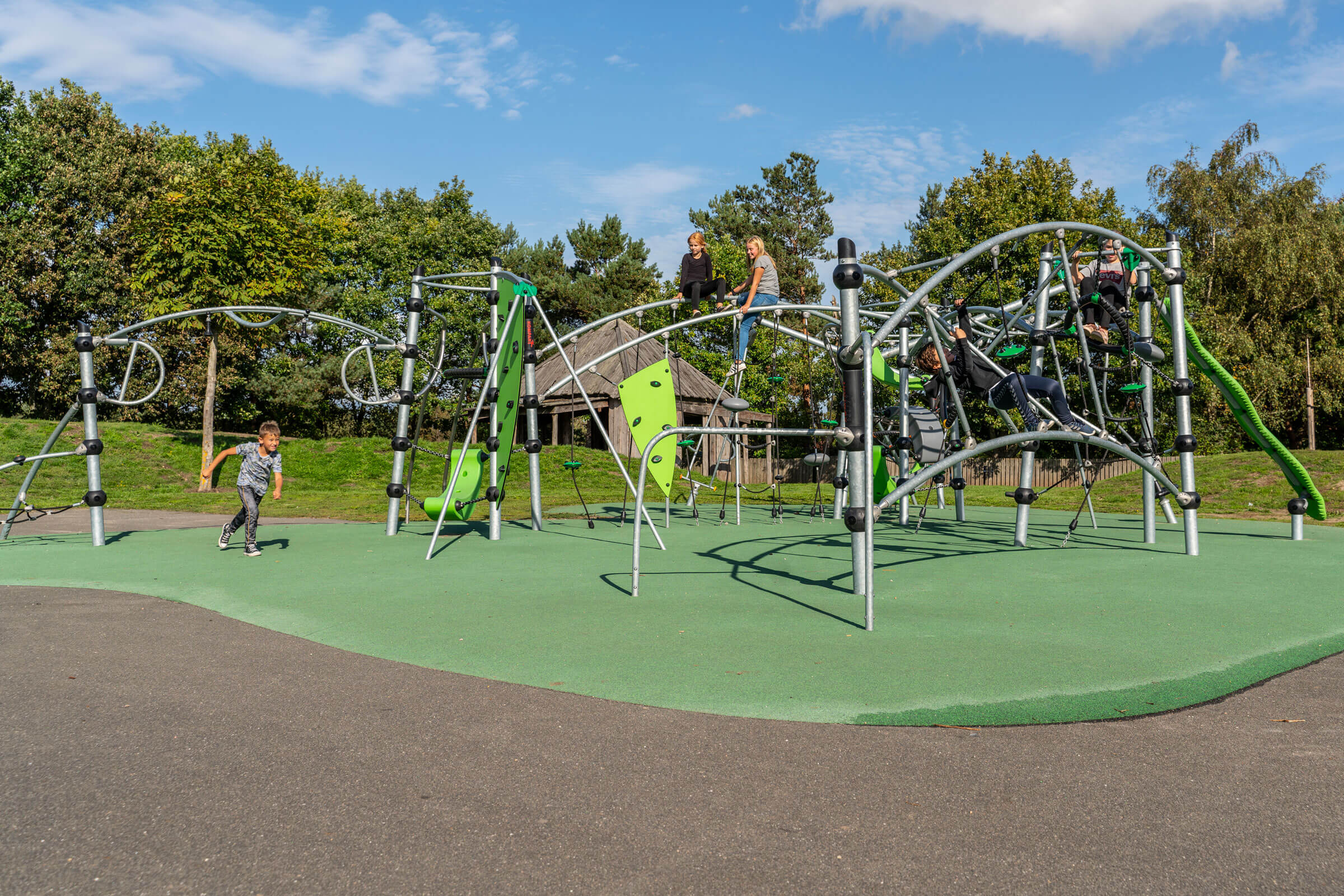 KOMPAN | Hældager School Playground for Teens in Denmark