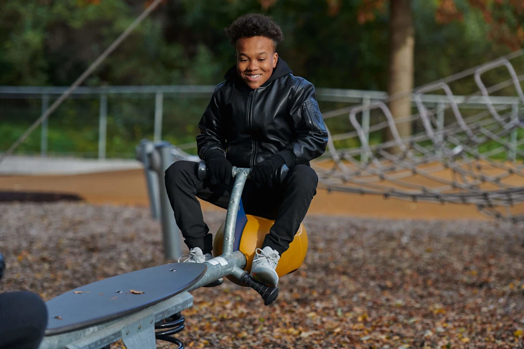 KOMPAN | playground at Ramsden Park | Canada