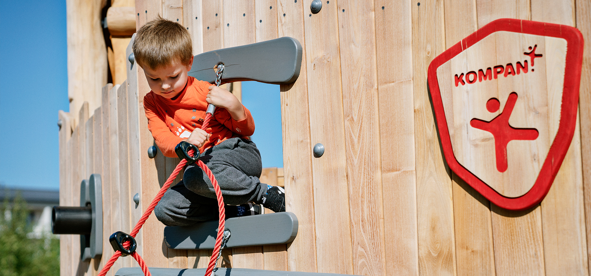 KOMPAN | Anbieter von Spielplätzen und Fitnessanlagen