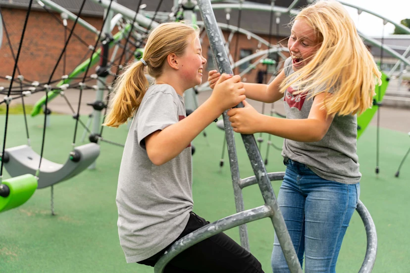 KOMPAN | Hældager School playground for teens | Denmark