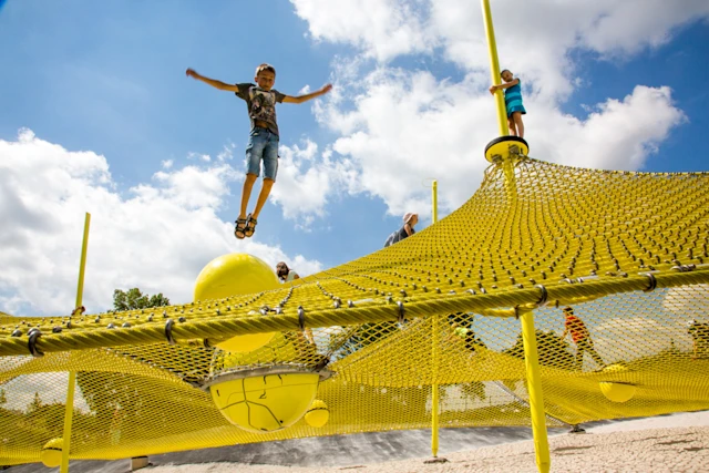 KOMPAN | Wooden playground sculptures - unique designs