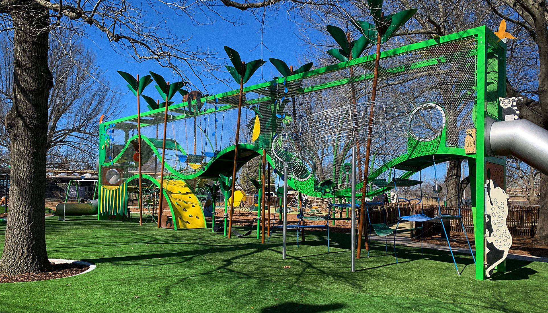 Unique playground design for Tulsa Zoo - KOMPAN