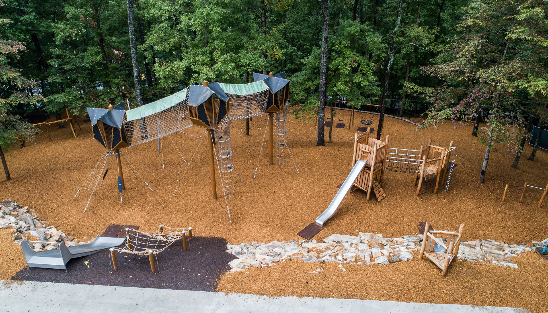 Unique nature playground at Westminster School, US | KOMPAN