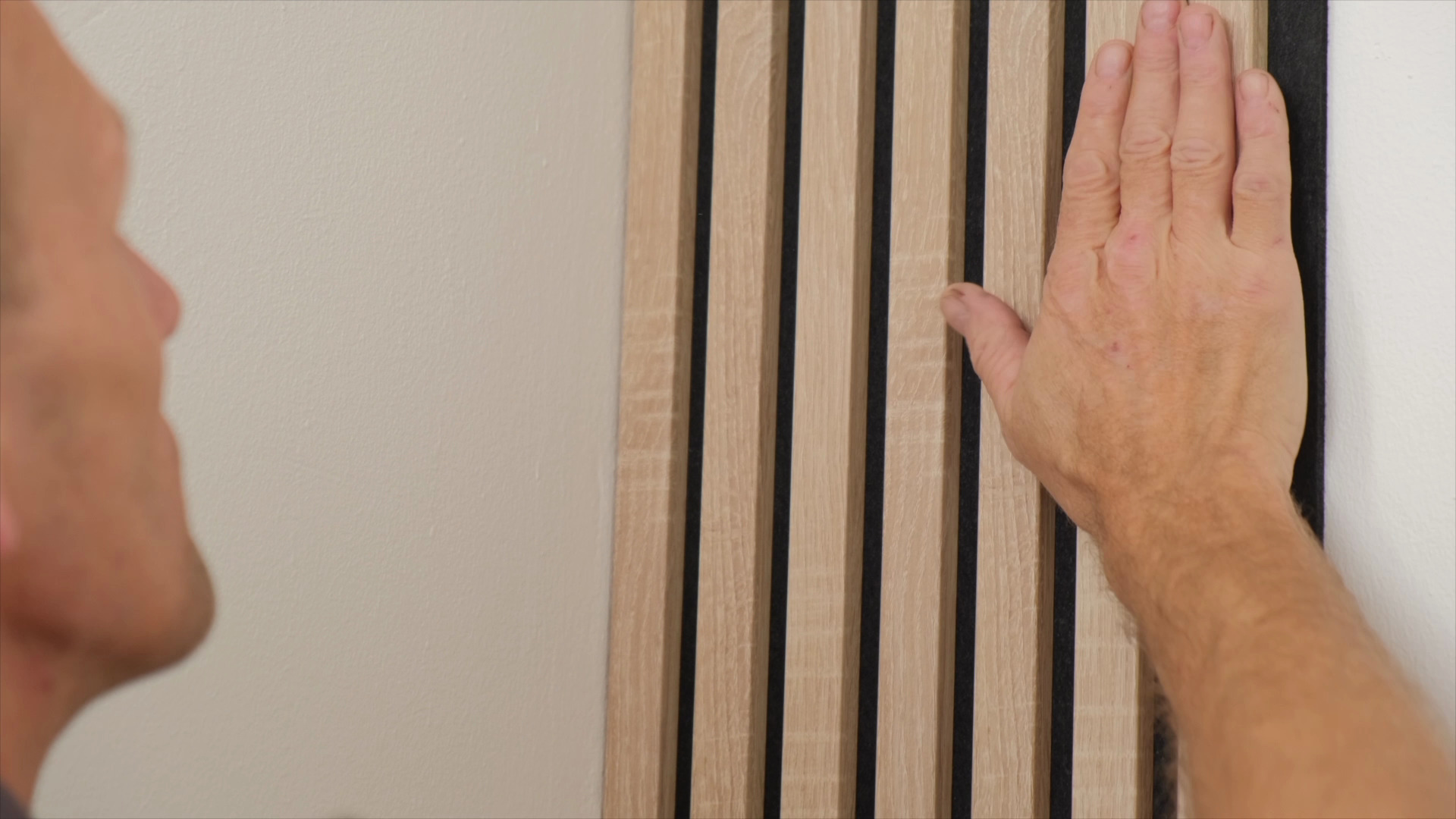 Lattenwand maken met houtjes latjes - Praxis