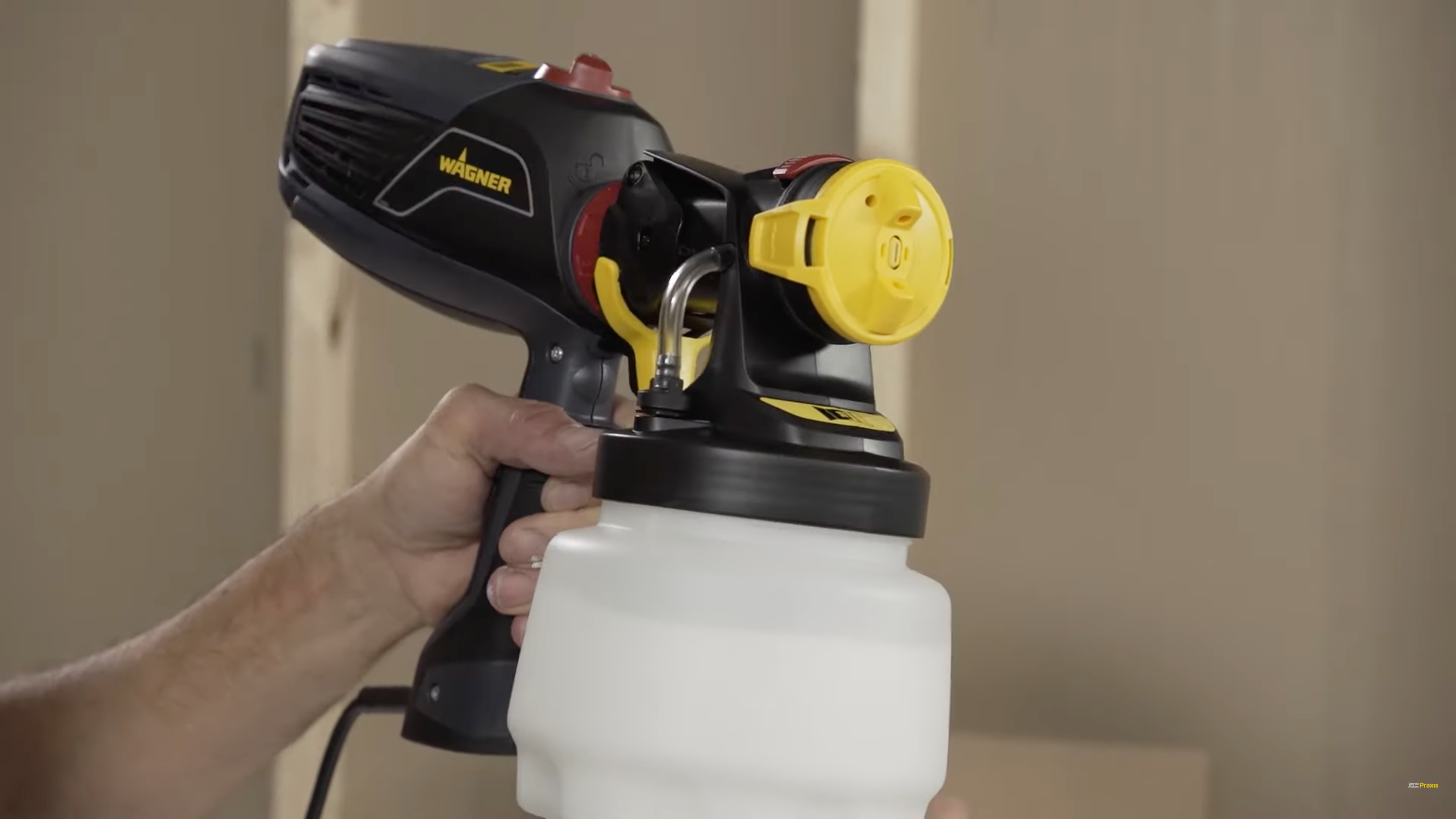 Muur verven met verfspuit - Tips & Tricks | Praxis