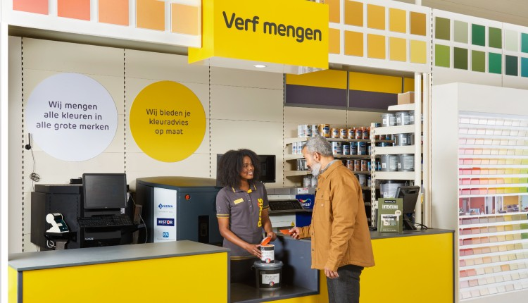 Verf mengen | In iedere gewenste kleur in al onze Praxis winkels