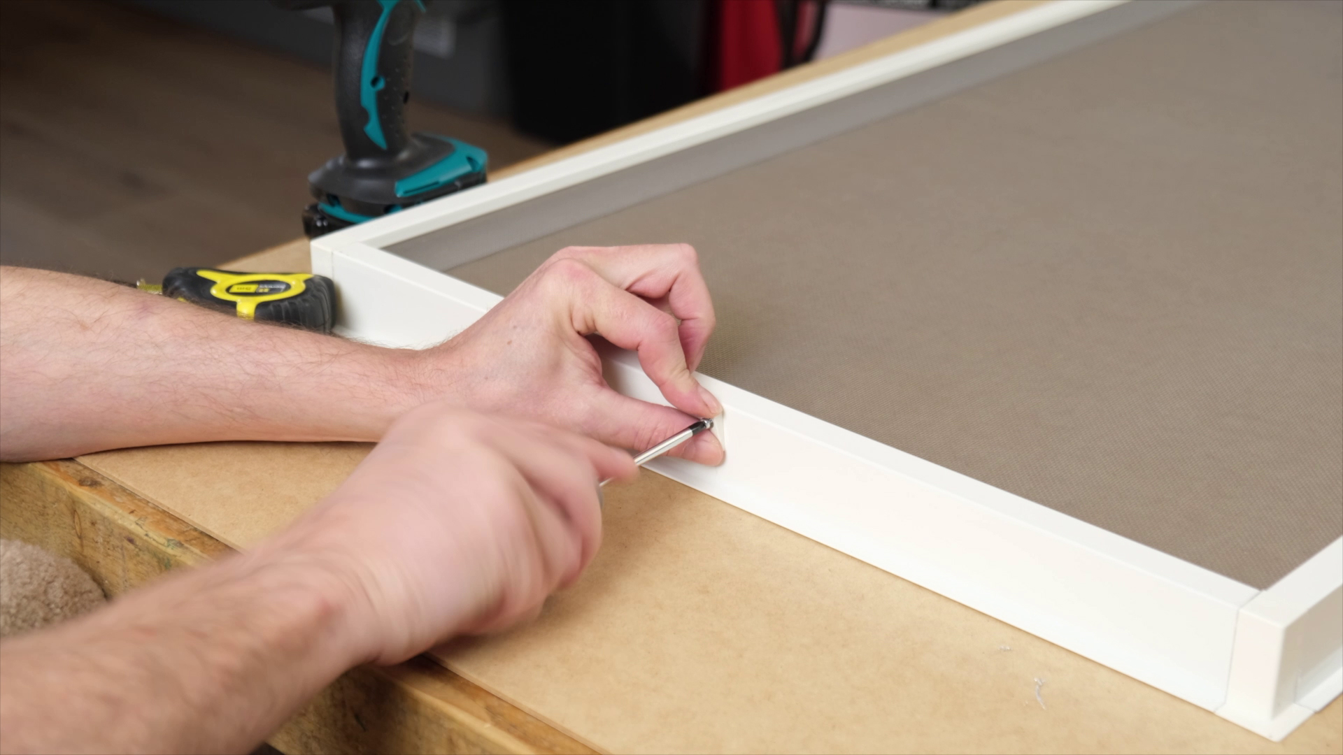 Zelf een hor maken voor je raam of deur | Stappenplan Praxis