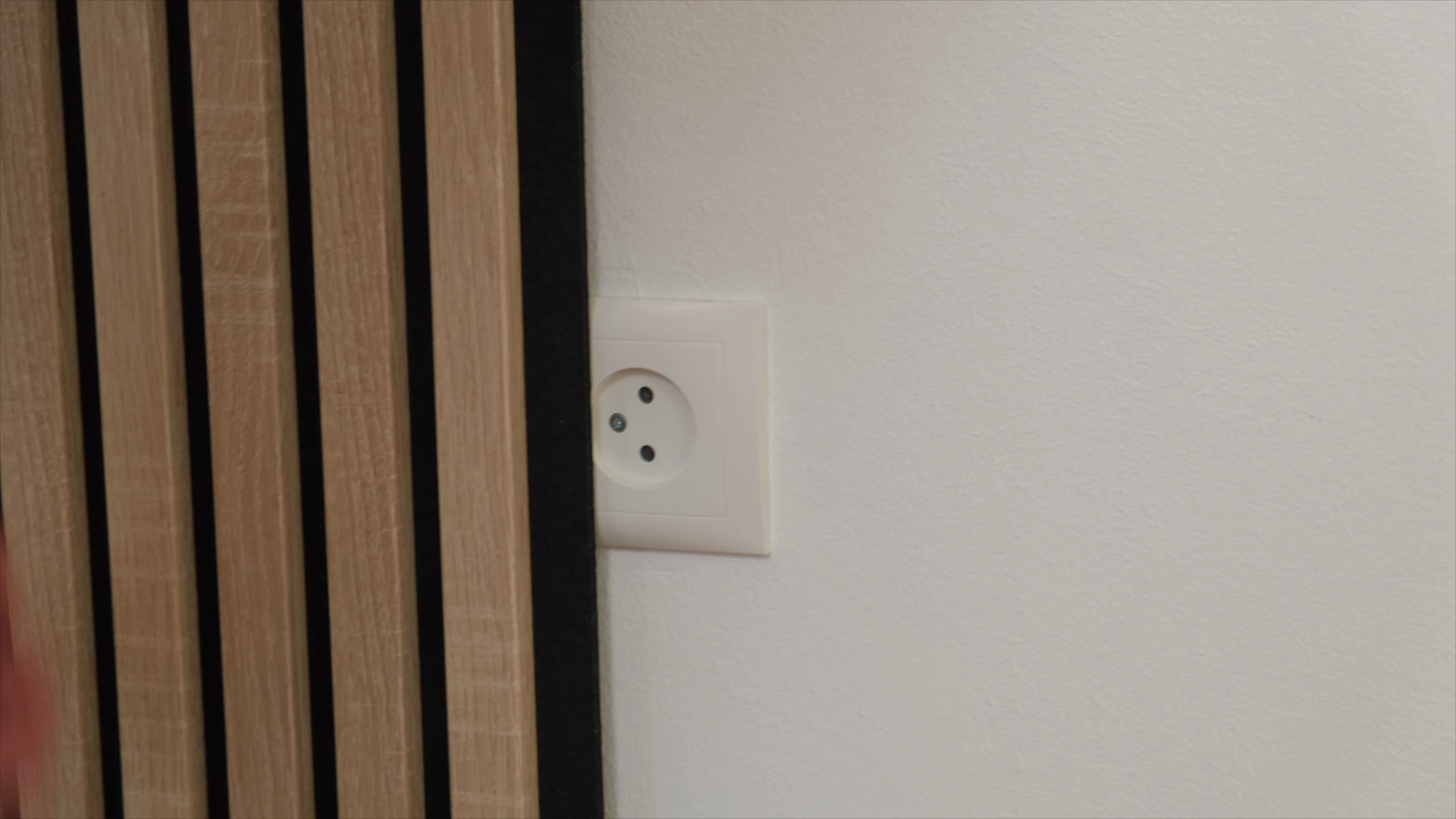 Lattenwand maken met houtjes latjes - Praxis