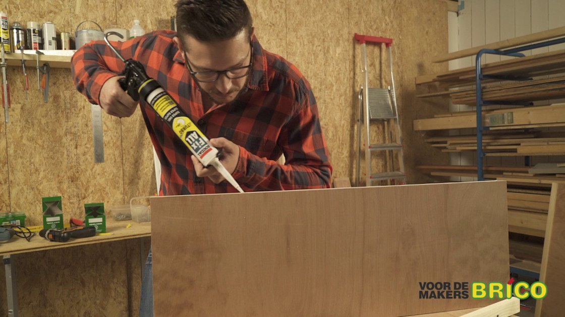 Zelf opbergrek maken voor gereedschap | Stappenplan | brico.be