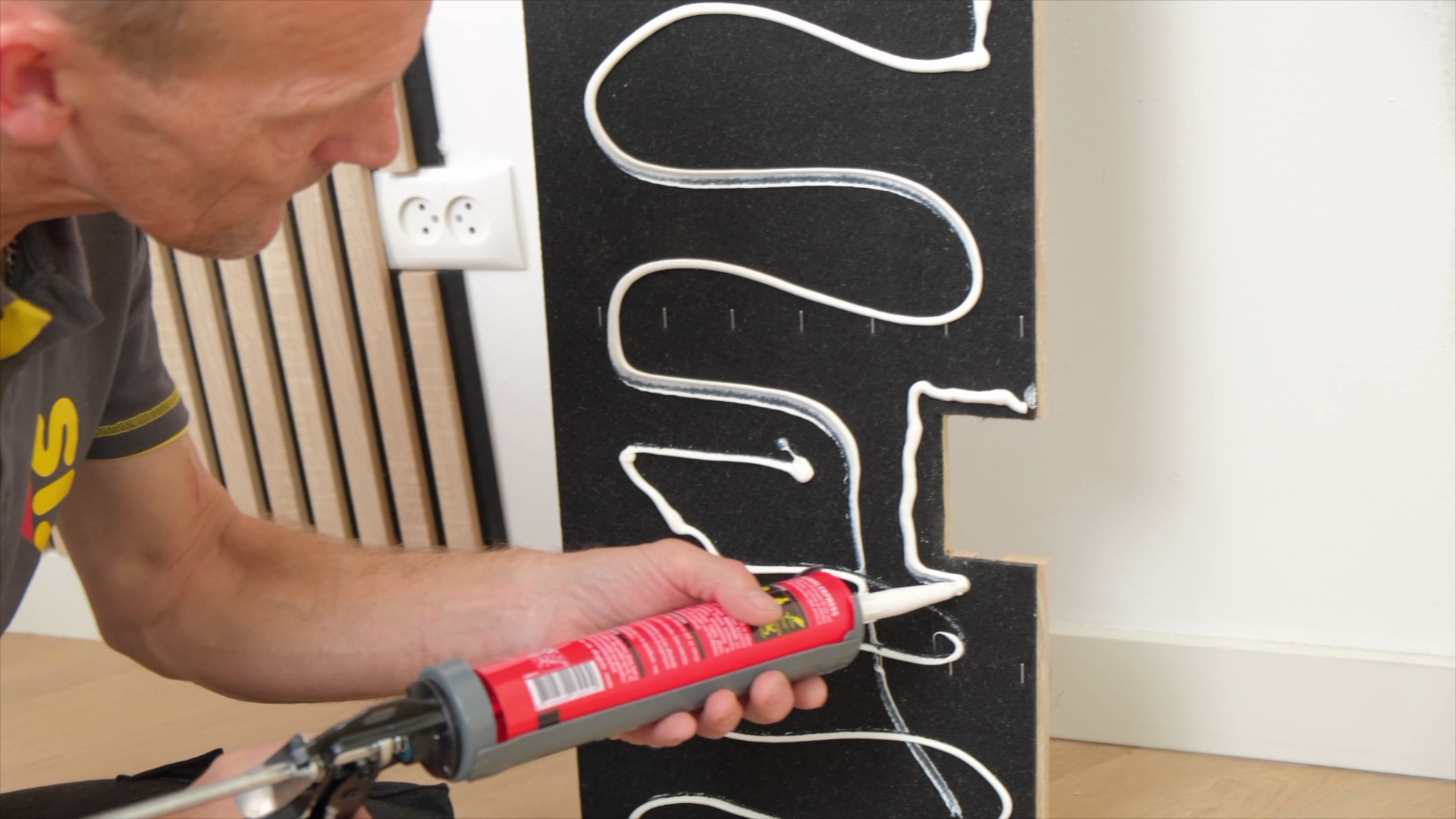 Lattenwand maken met houtjes latjes - Praxis