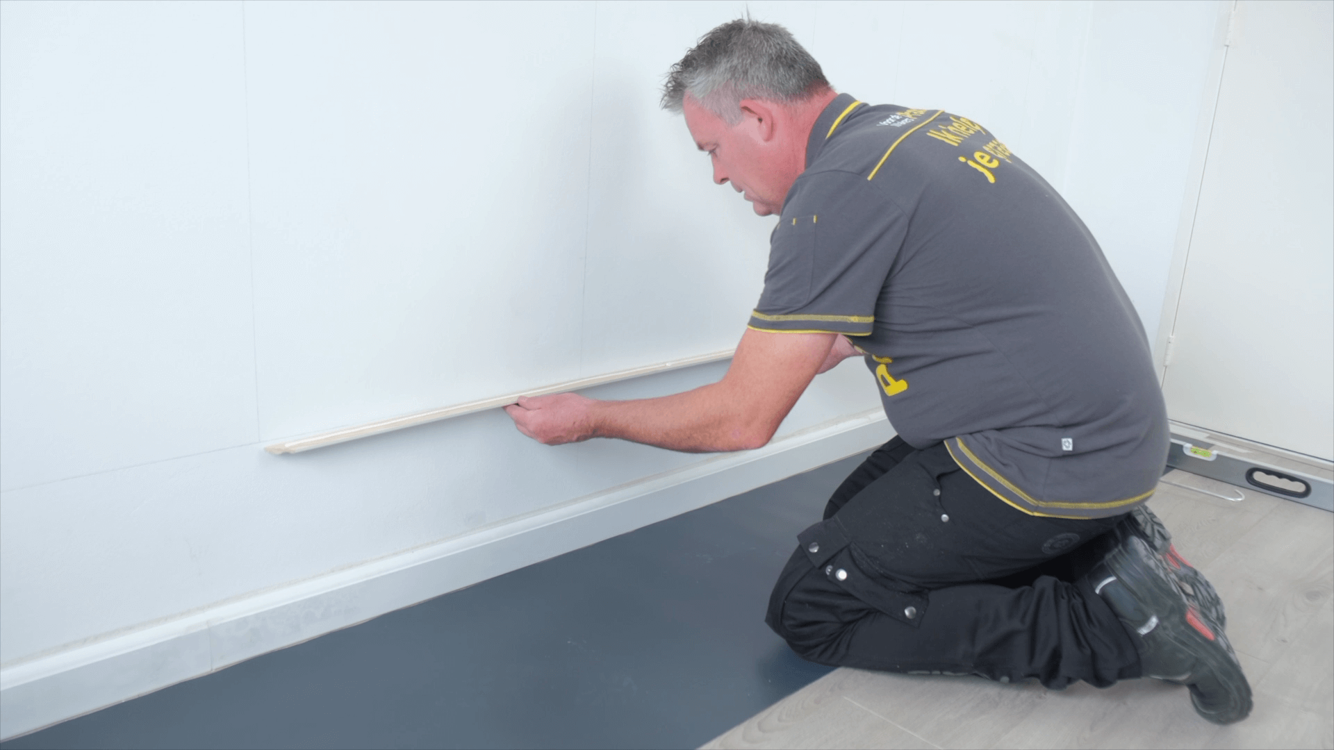 Sierlijsten plaatsen - ontdek hier ons stappenplan | Praxis