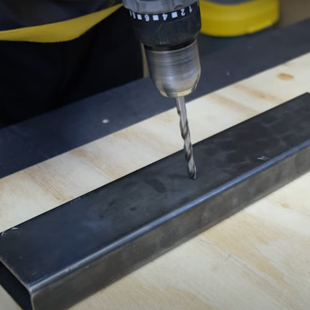 Boren in metaal: zo doe je het veilig en nauwkeurig | Klustip