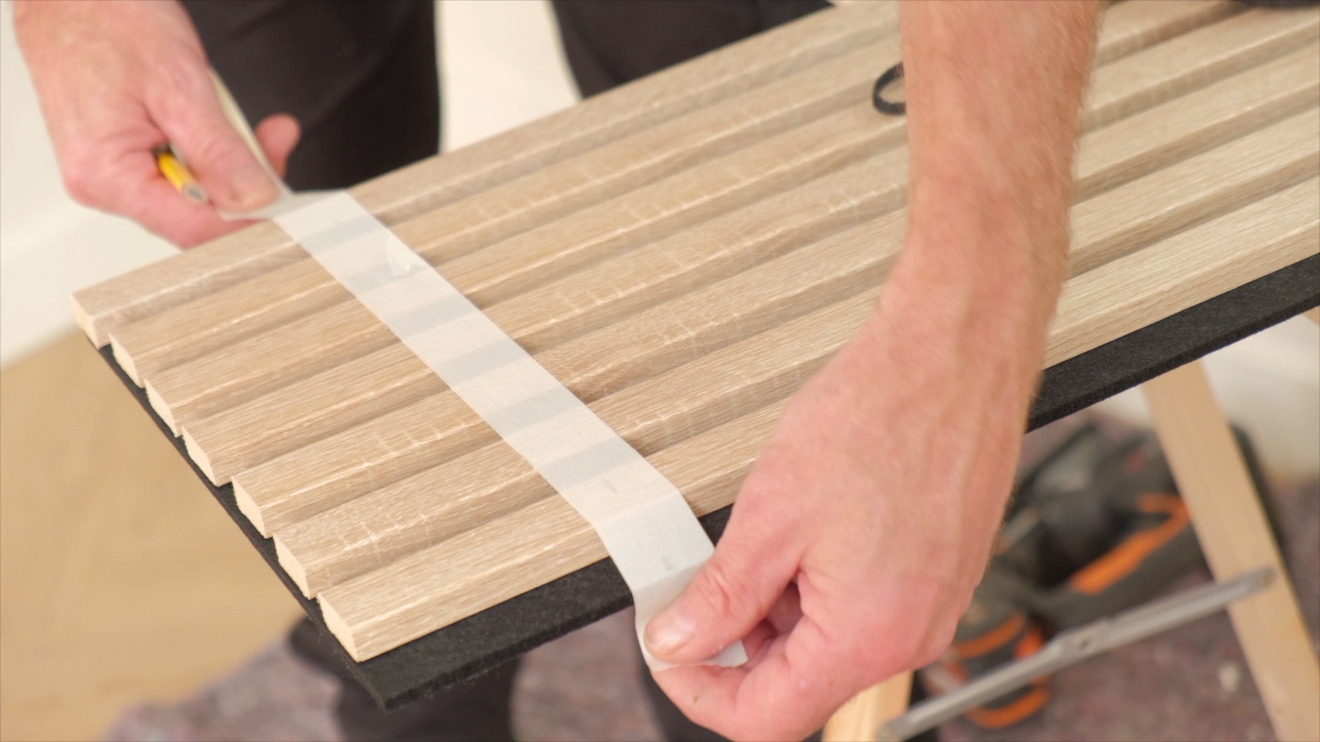 Lattenwand maken met houtjes latjes - Praxis