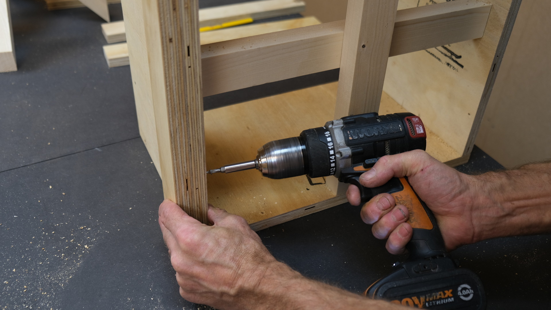 DIY - Hoe maak je een kerstboomstandaard? | Stappenplan