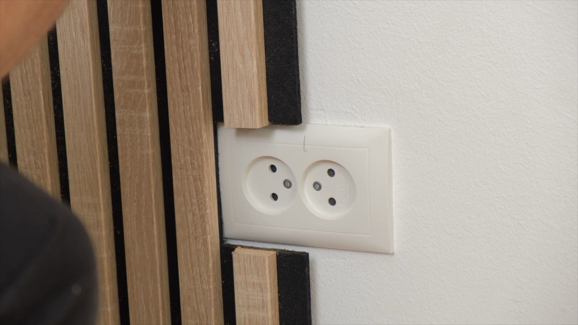 Lattenwand maken met houtjes latjes - Praxis