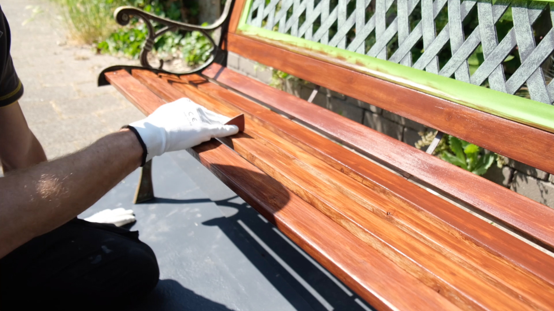 (Tuin)meubels beitsen doe je zo | Stappenplan Praxis