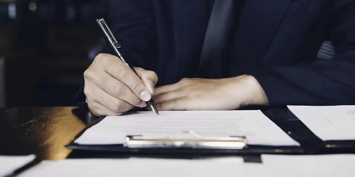 Writing modern legal English