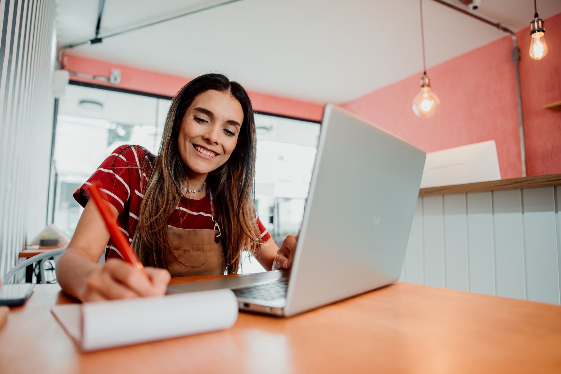 Economia local: por que é essencial apoiá-la e como fazer isso?