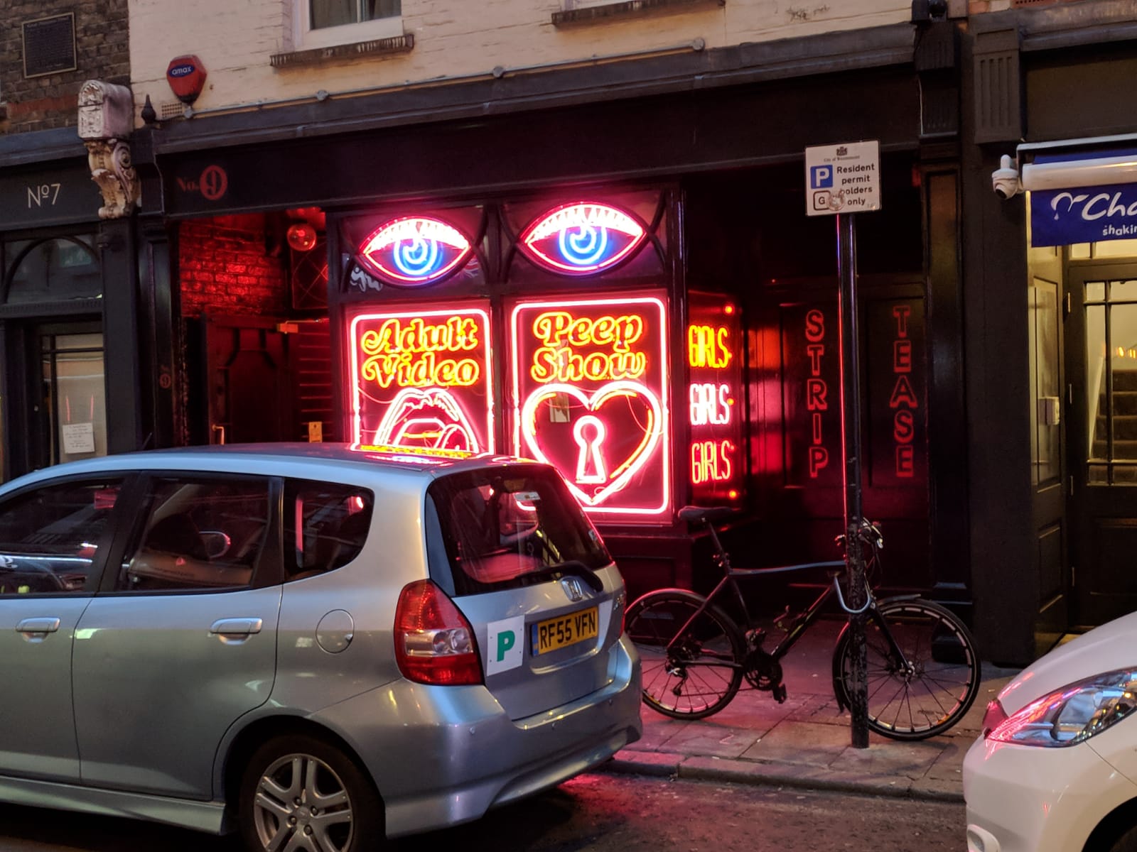 La Bodega Negra | Restaurants | inside or outside