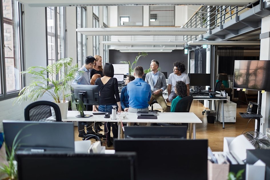 4 Ways to Encourage Financial Wellness in the Workplace - Bennie