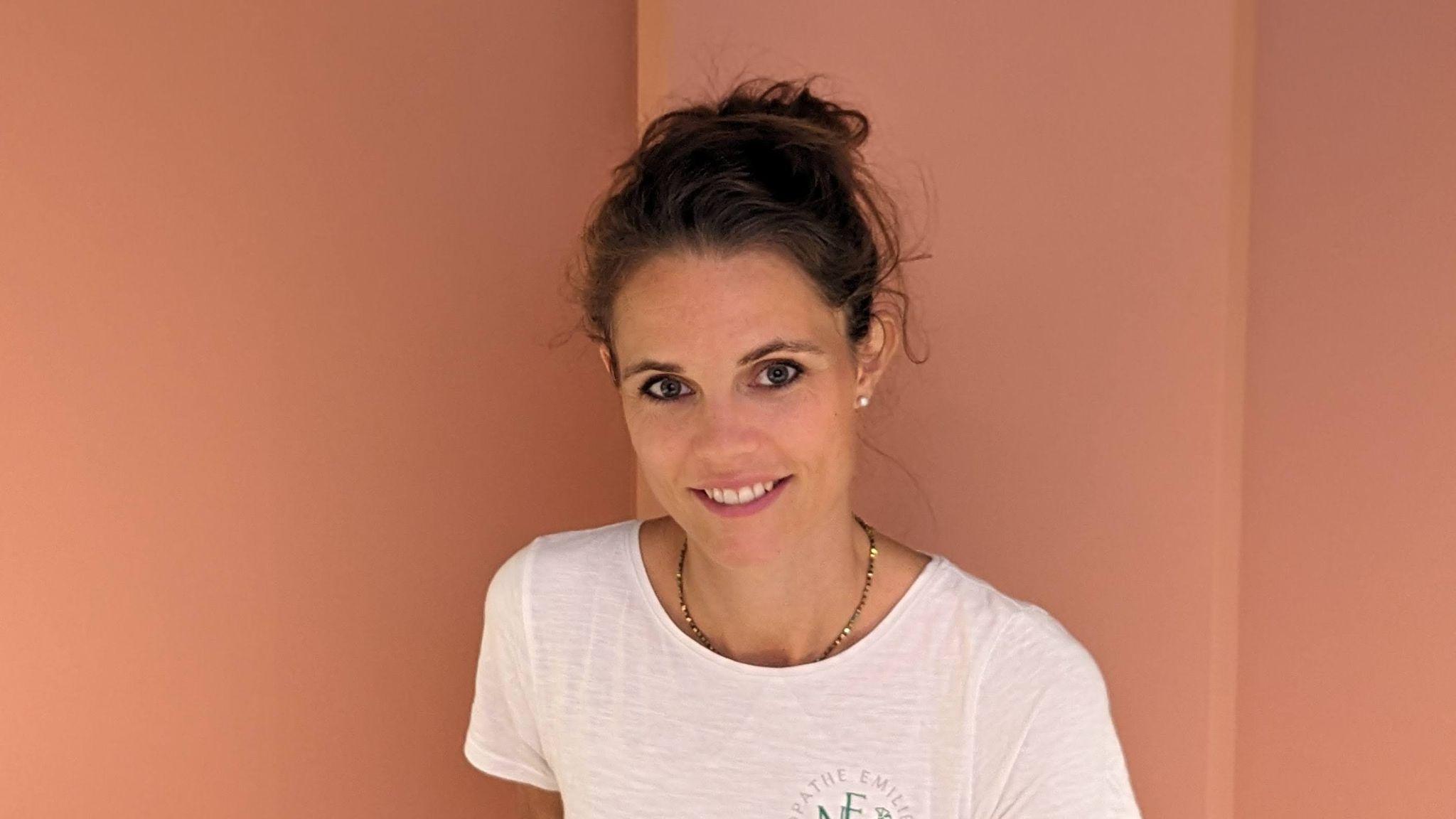 Emilie ONDET, ingénieure en biochimie - Aroma-zone