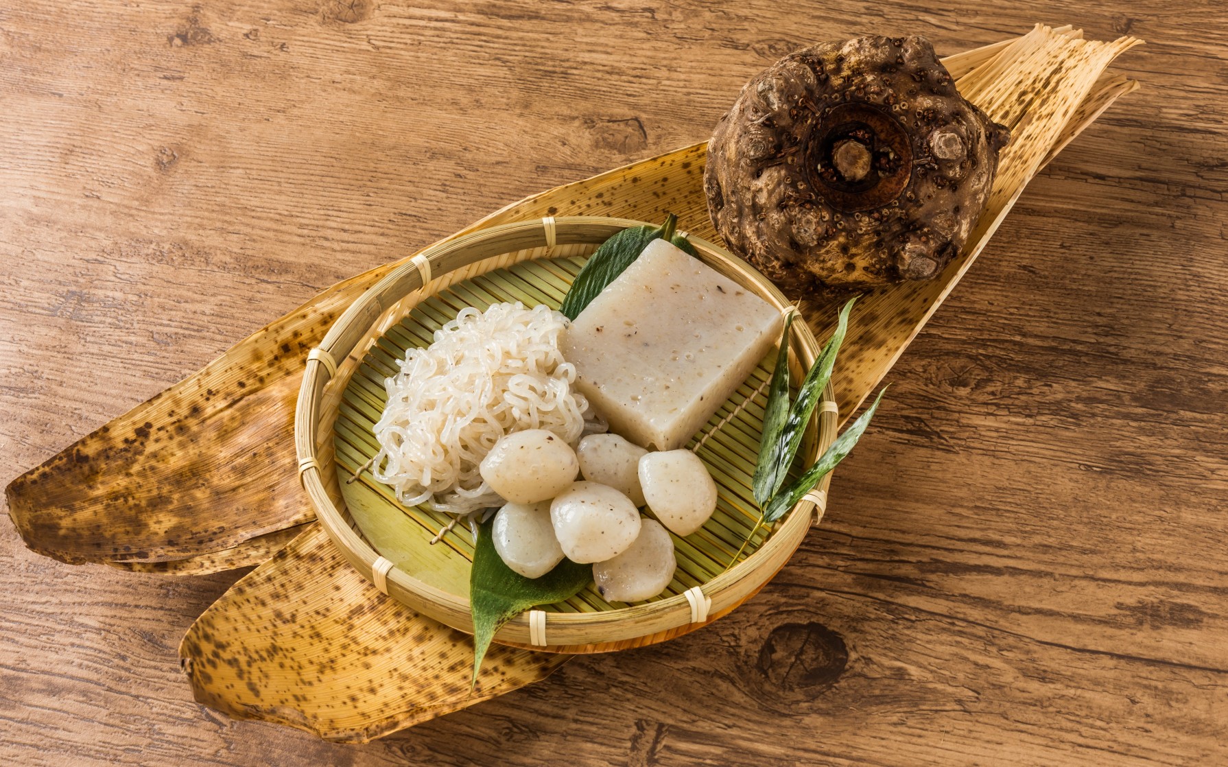 Konjac: cos'è, quali sono i suoi benefici e come usarlo - Aroma-Zone