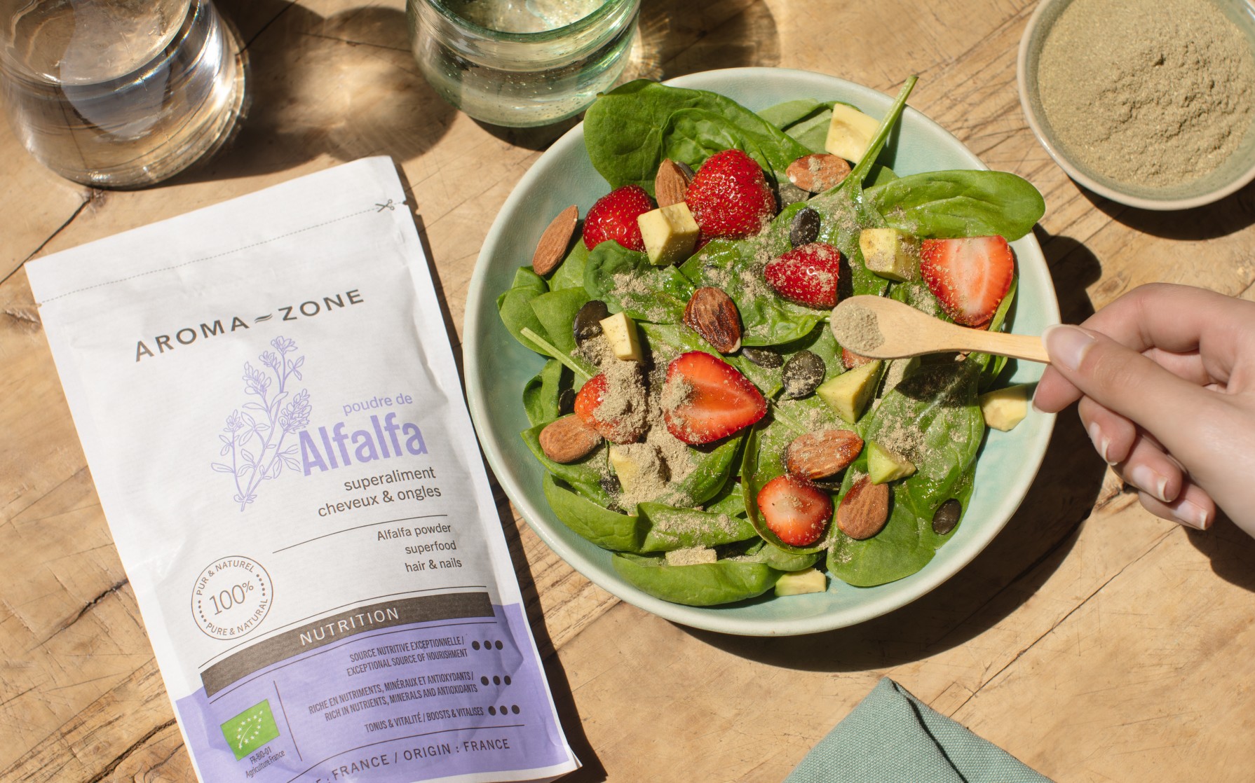 Alfalfa: benefici, dosaggio ed effetti collaterali - Aroma Zone