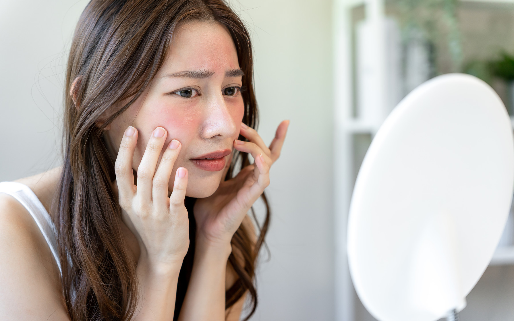 Urticaire visage : Causes et symptômes -Aroma-Zone