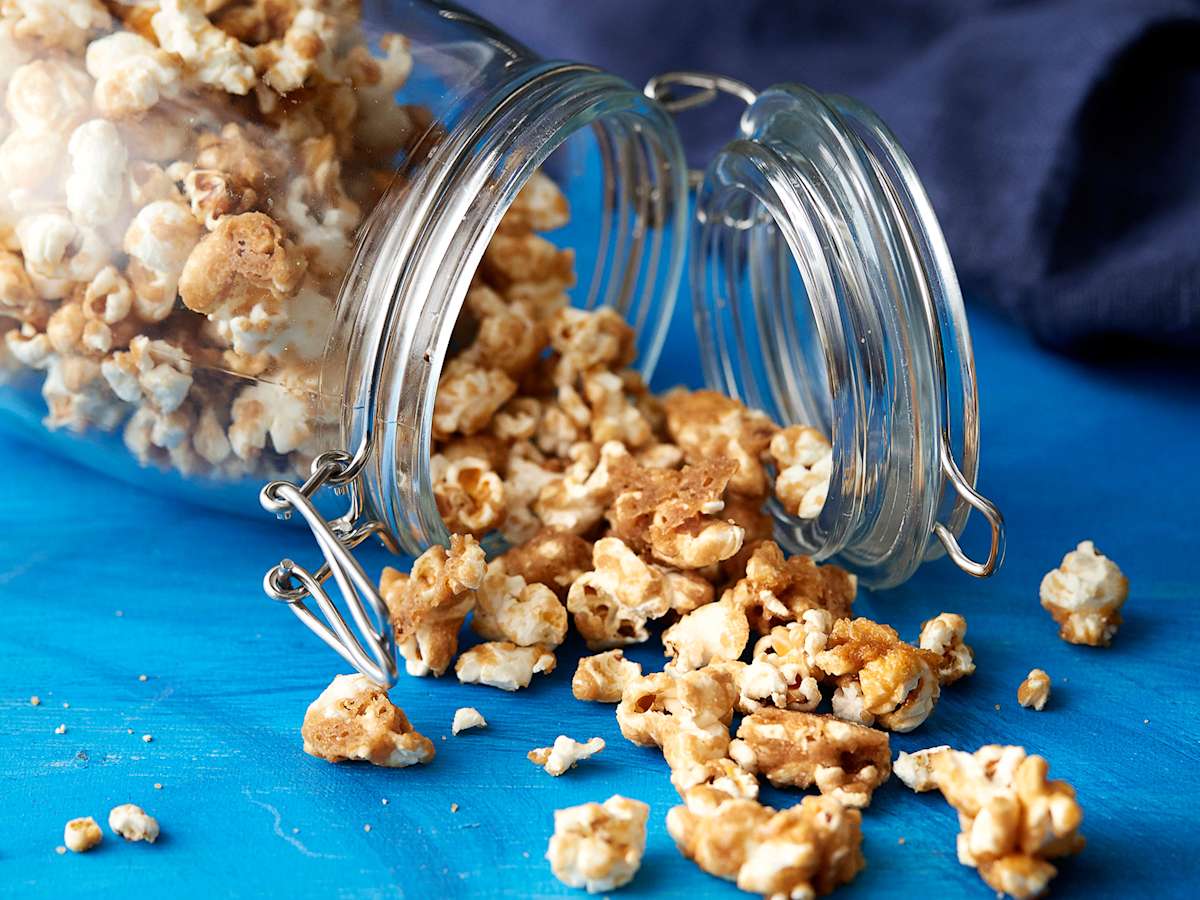 Täydelliset popcornit kattilassa – näin teet ne itse ja 5 tapaa maustaa ...
