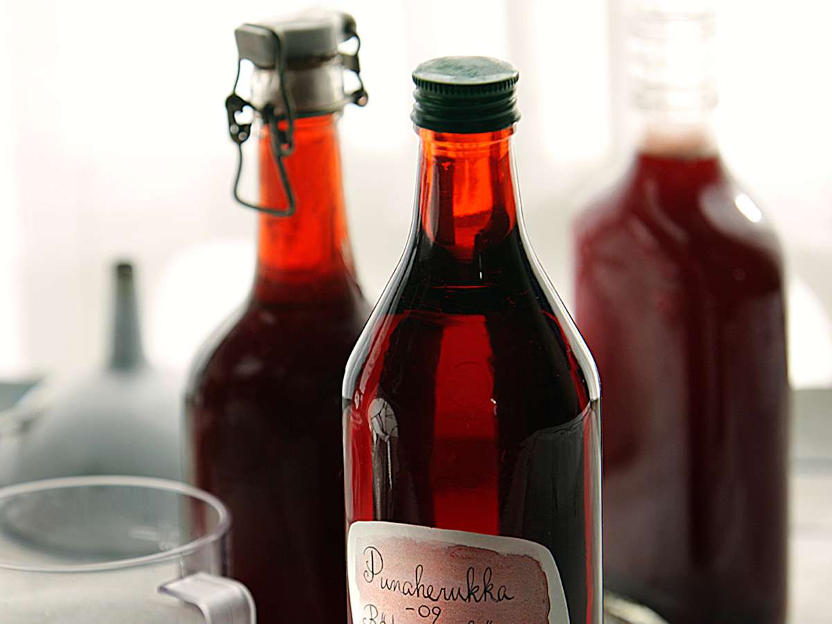 Valmista mehua keittämällä tai höyryttämällä | Yhteishyvä