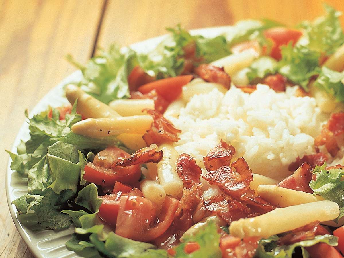 Riisi-parsasalaatti | Salaatit | Yhteishyvä